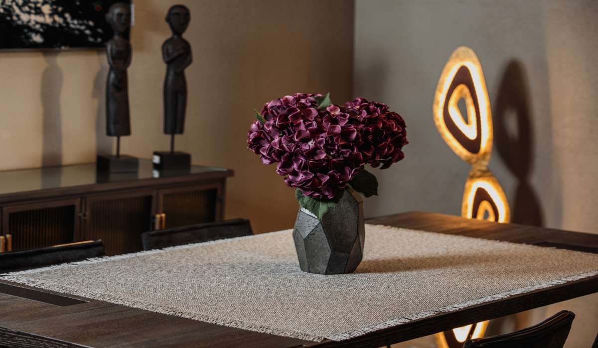How Wide Should A Centerpiece Be? Size Secrets Unveiled - Furniture Peek